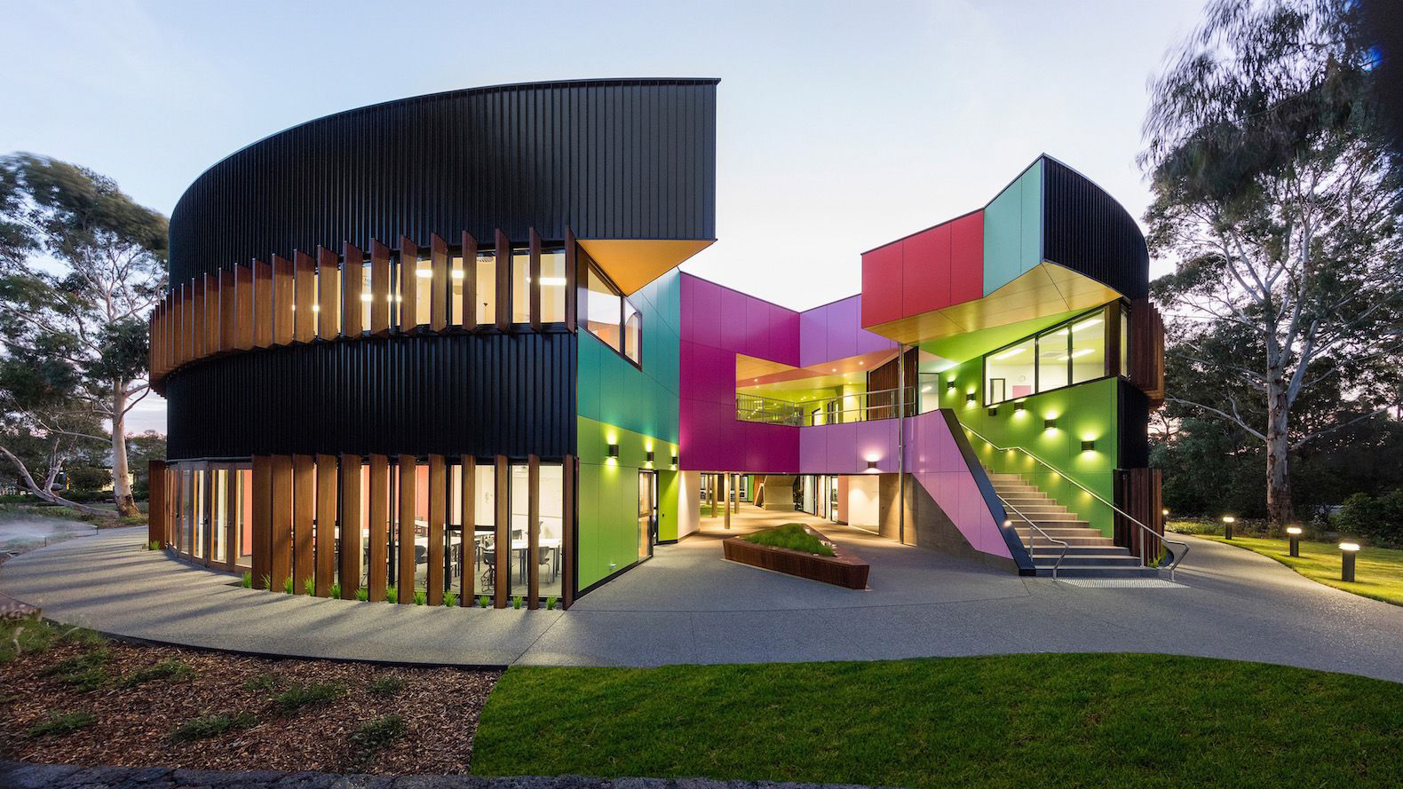 1528263140_Circular_school – Construction Advisor